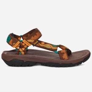 Teva | Shoes | Teva X Parks Project Hurricane Xlt2 Dark Brown Limited ...